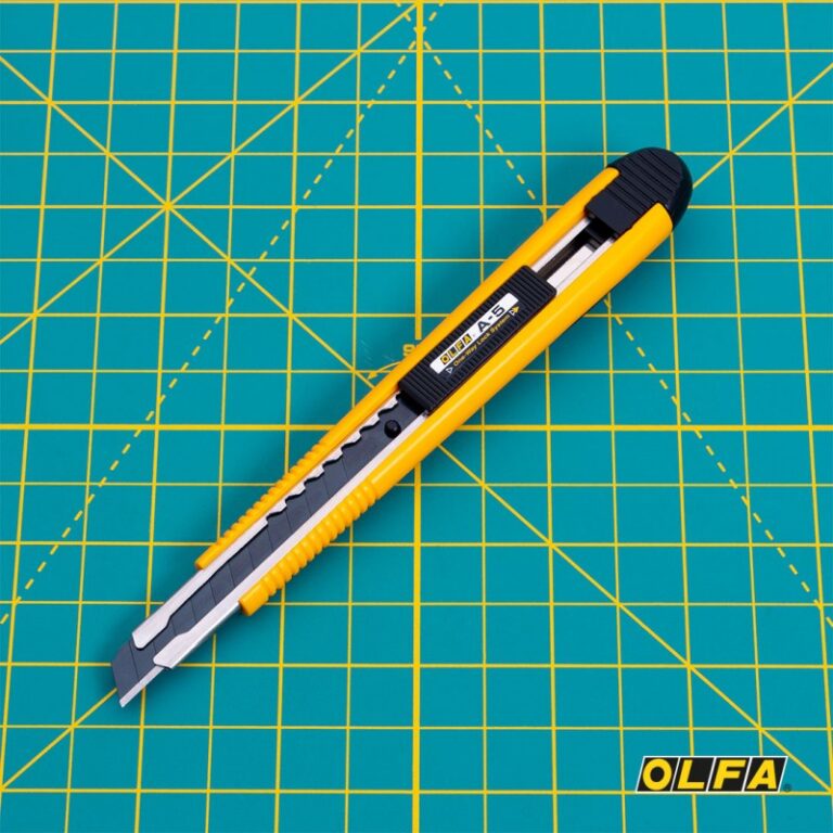 Cuchillo Mediano Con Seguro Automático Olfa